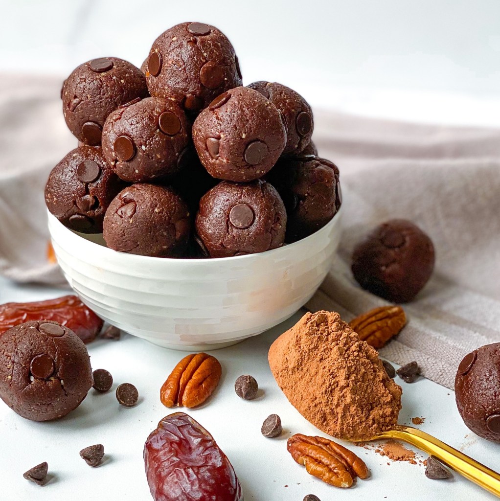 Chocolate Fudge Brownie Protein Bites - Jackfruitful Kitchen